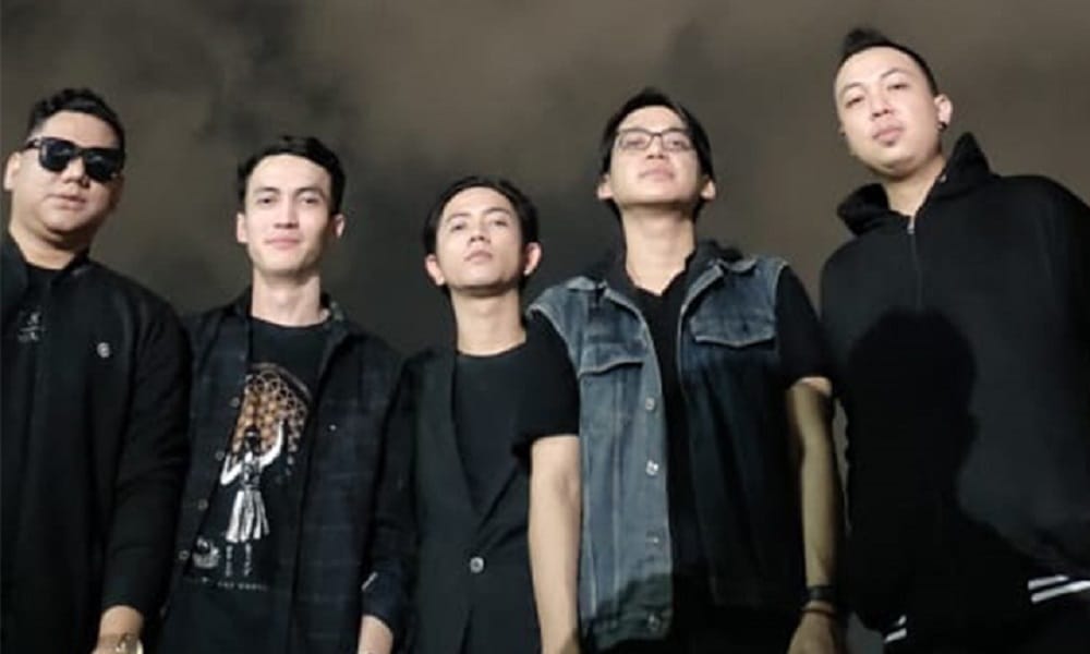 Luvia Band Orang Yang Salah Versi Speed Up Viral